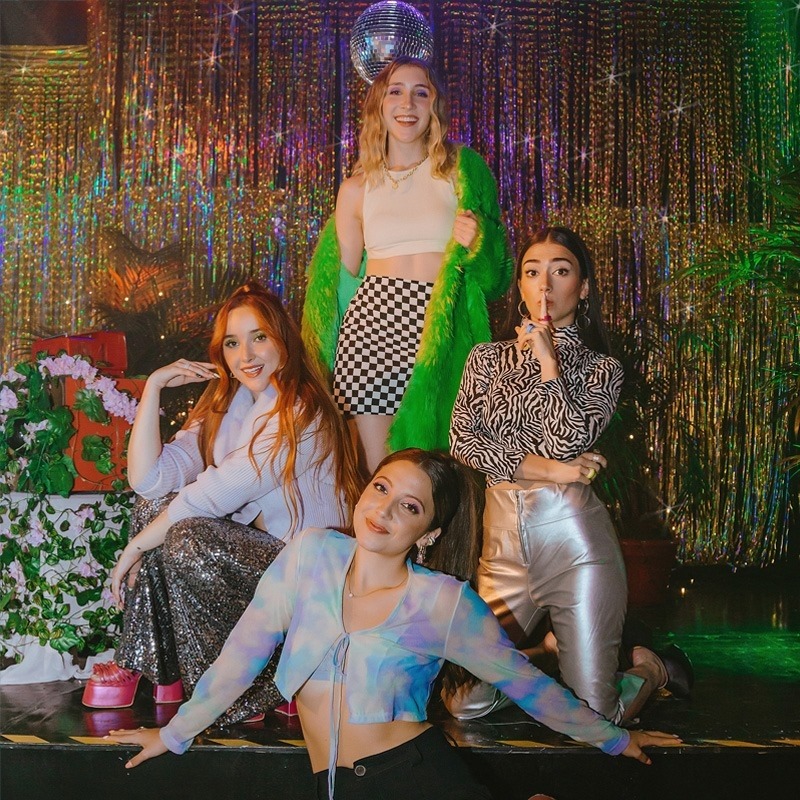 4 girl bands latinas que você precisa conhecer - Entretetizei